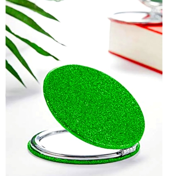 Compact | Accessories | Nwt Green Compact Mirror | Poshmark